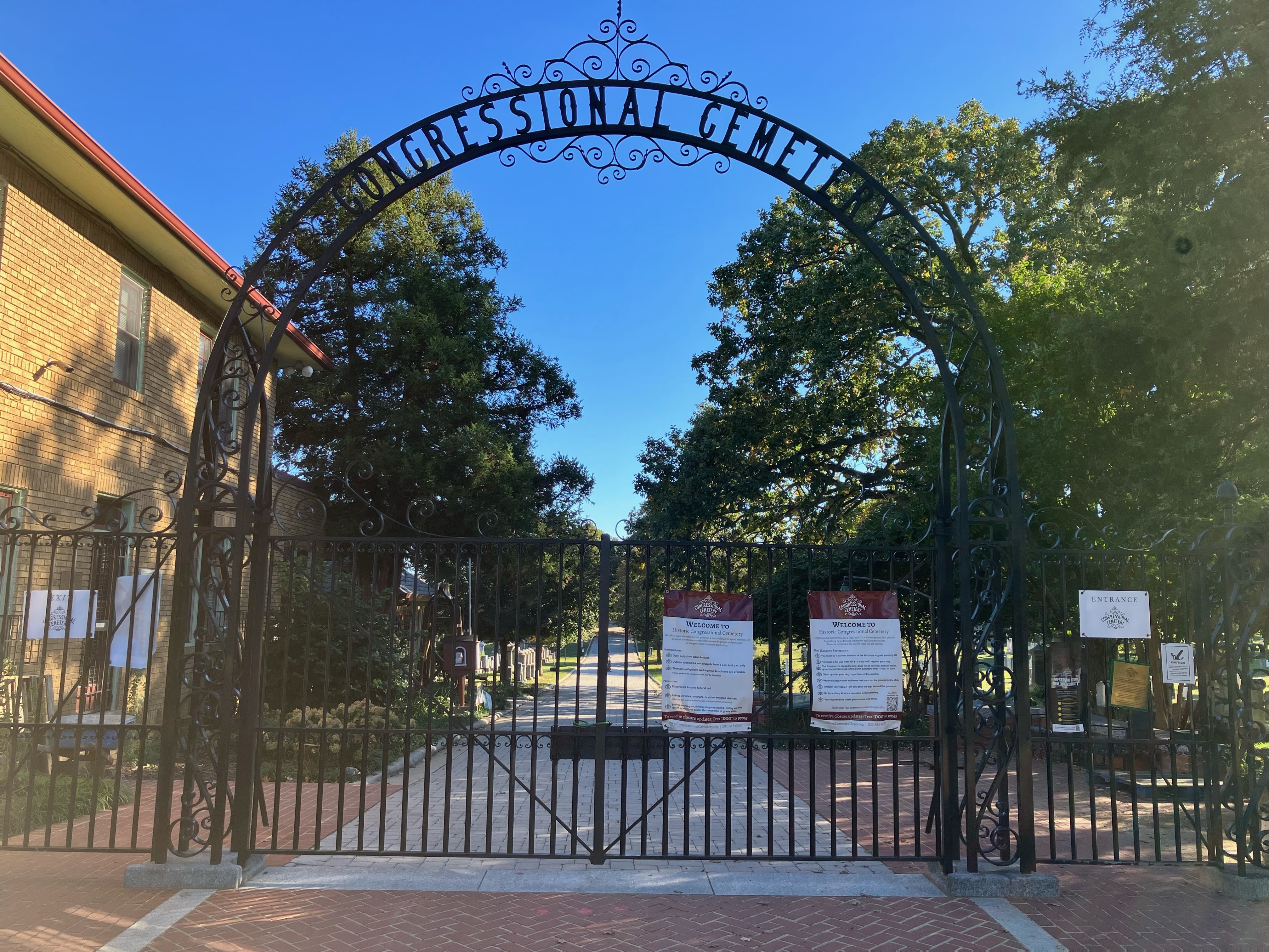 Out and About in Congressional Cemetery | CAPITOL HILL CORNER