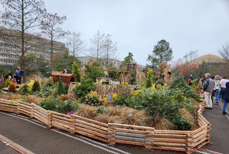 The Week Ahead…& Photo Essay: Botanical Garden Model Train Exhibit ...