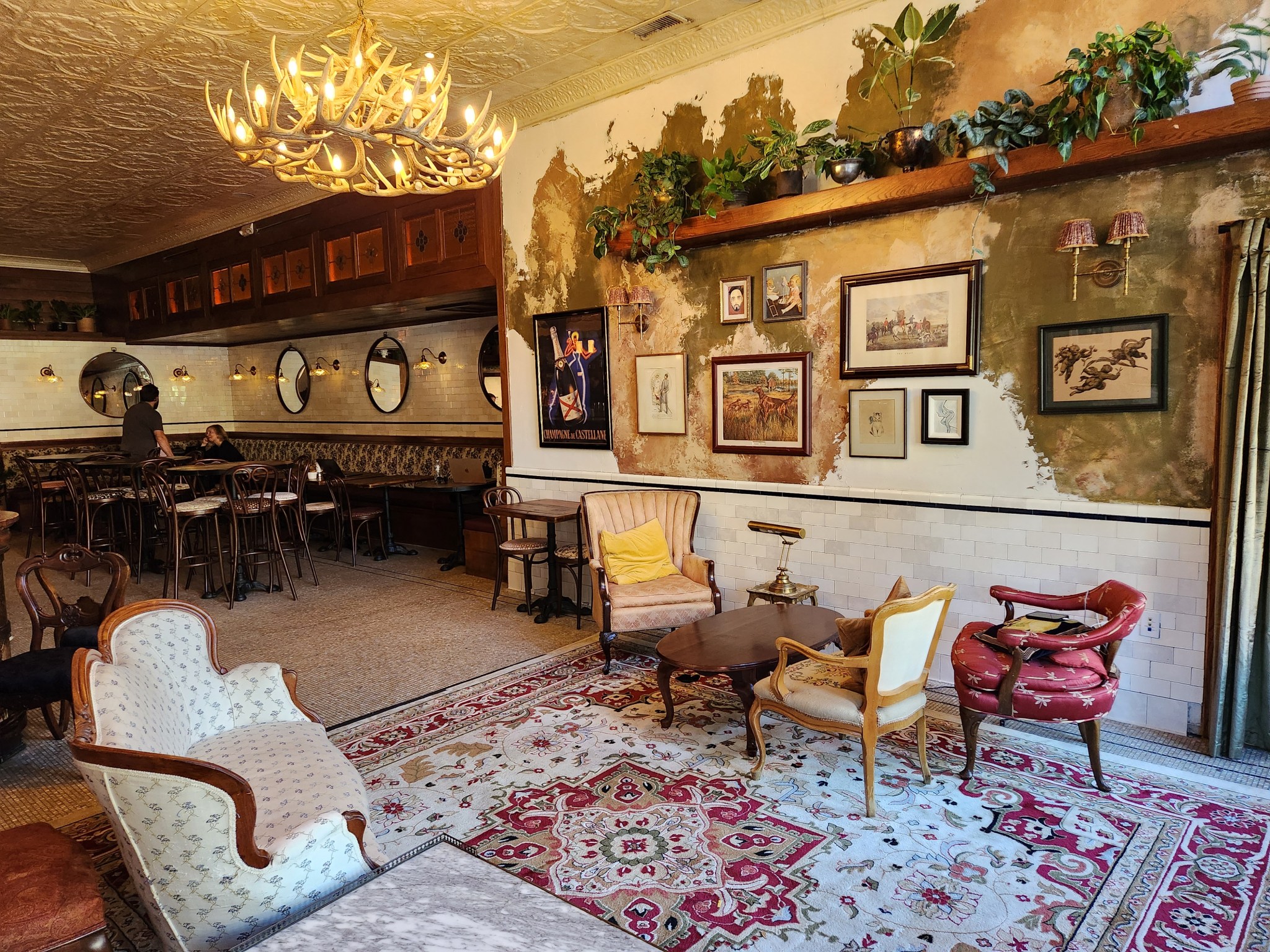 First Look at Butterworth’s – Photo Essay | CAPITOL HILL CORNER