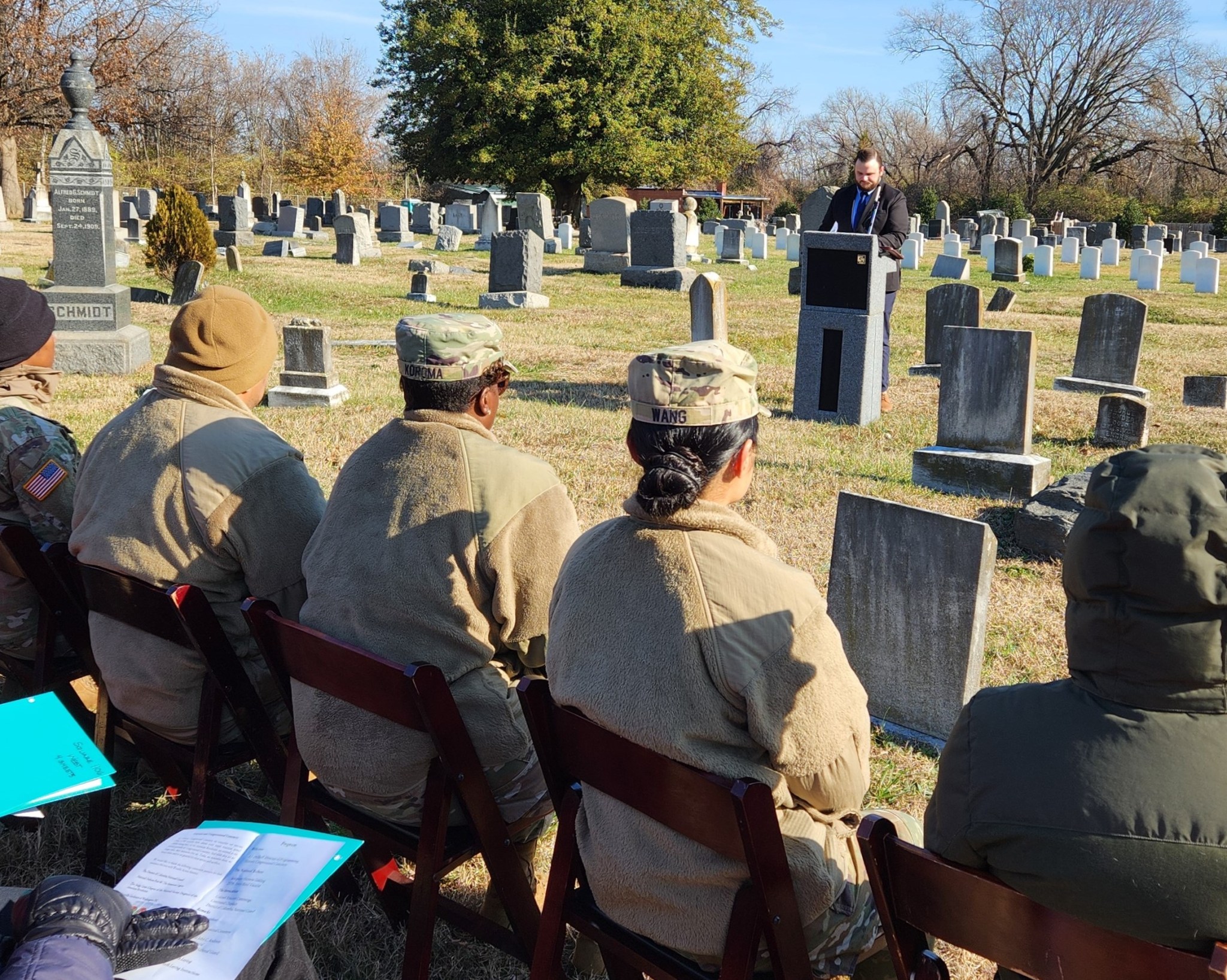 Photo Essay: New Congressional Cemetery Tradition Debuted Saturday ...