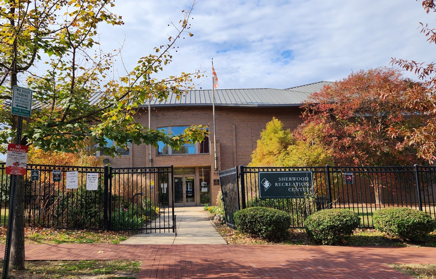 Neighbors Voice Discontent with Sherwood Rec Center | CAPITOL HILL CORNER